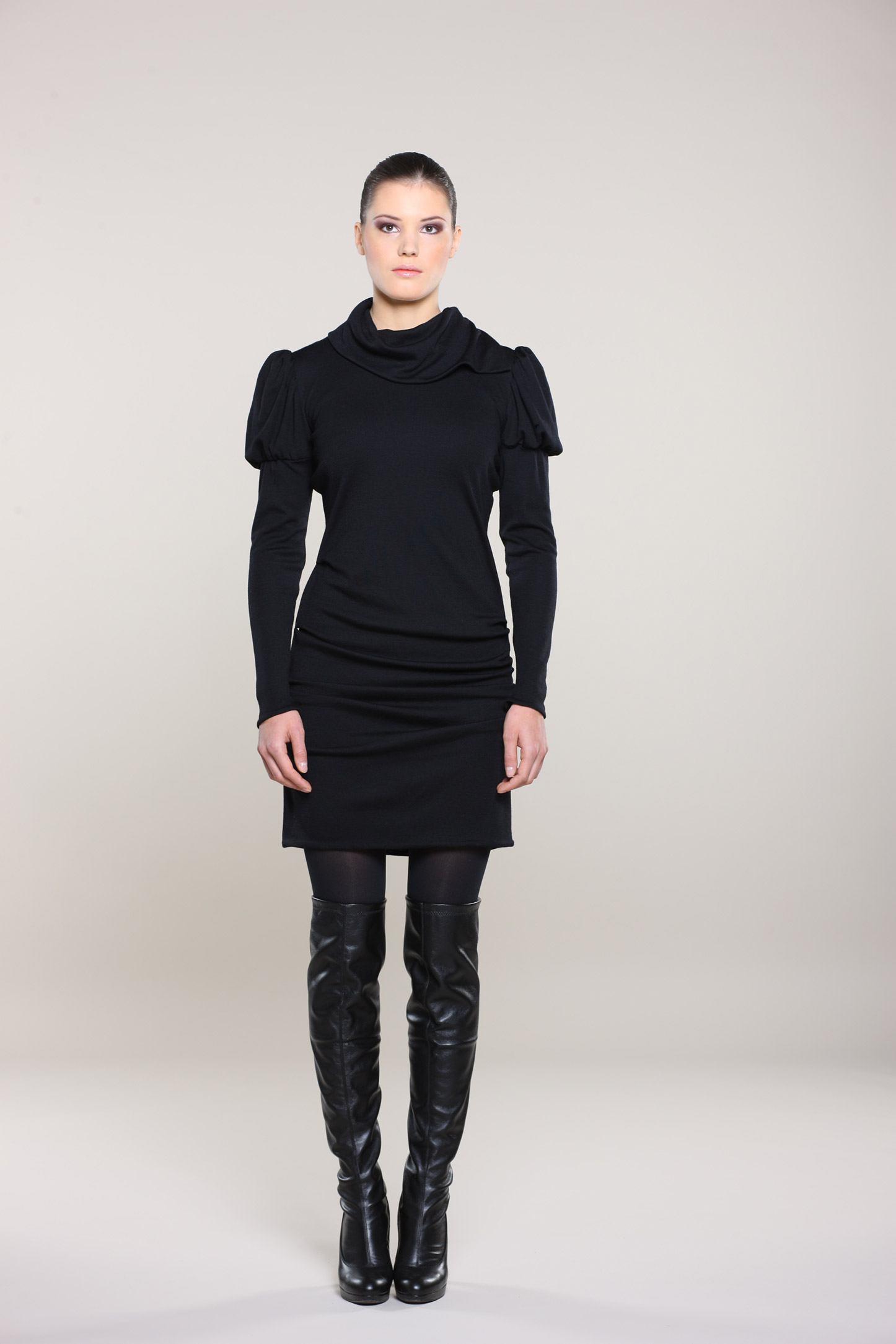 Andrea Droemont Modedesign-Kleider-001 - Handgemachte Mode aus Köln